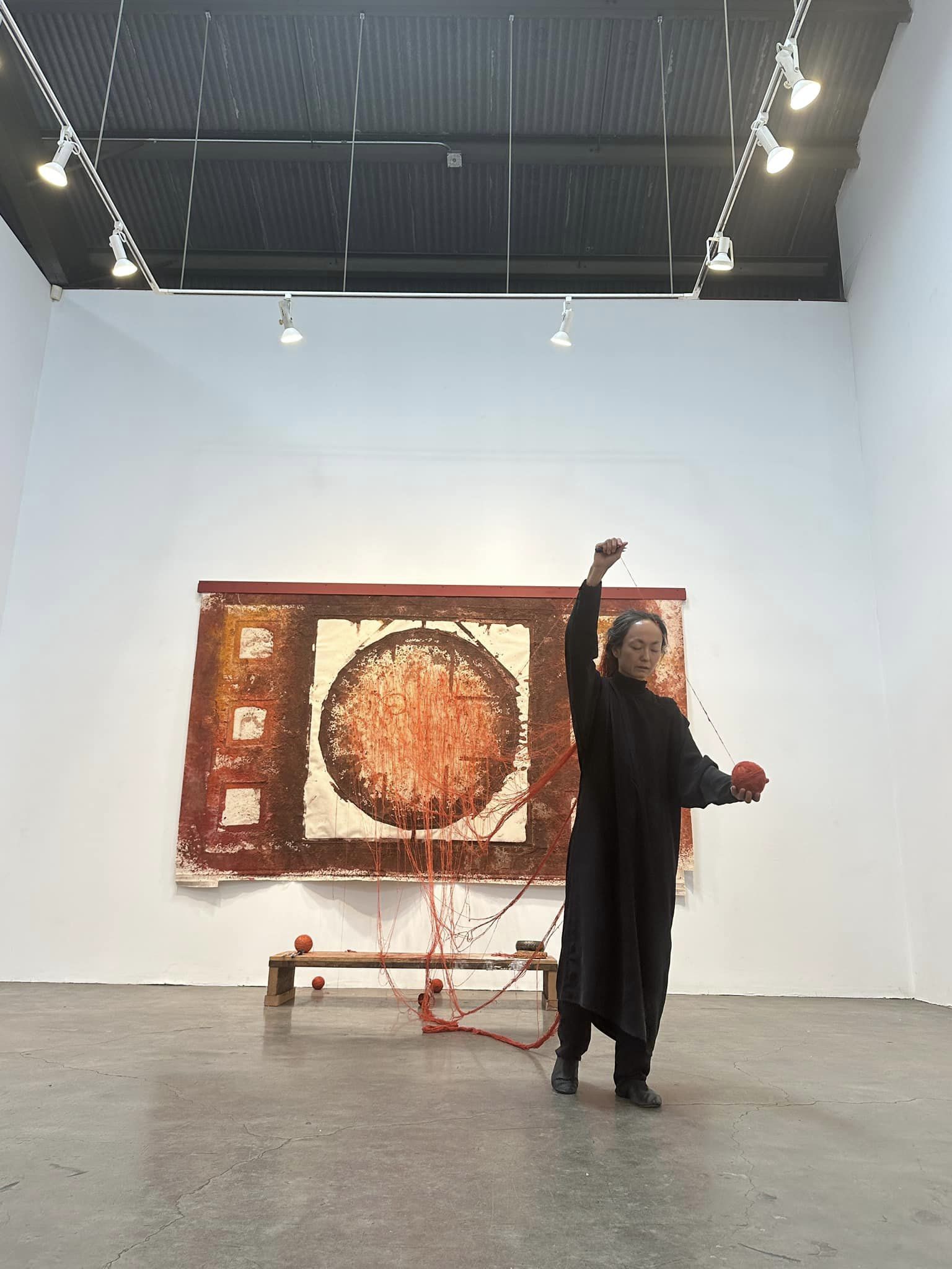 Speedy Gallery : Moeko Maeda Art performance. | 株式会社スピーディ